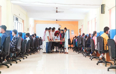 Laboratories:CSE - PVKK Institute of Technology